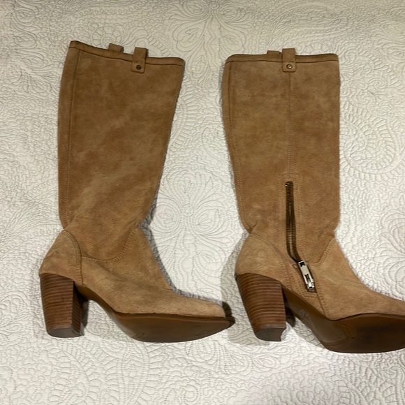 UGG | Shoes | Copy Nwot Tan Suede Ugg Heeled Boots | Poshmark
